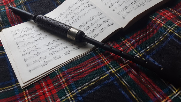 Play with us! :: Griffin Pipes & Drums